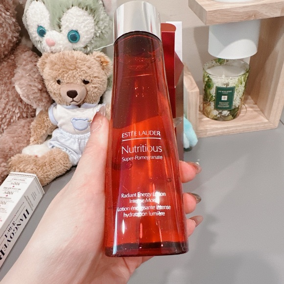 Estee Lauder | Skincare | Este Lauder Nutritious Radiant Vitality ...